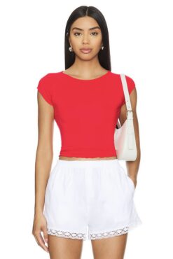 Who Looks Good In Red? How To Wear Red's Brightest Shade - VSTYLE